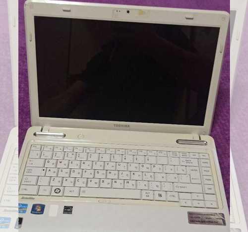 13.3" Toshiba Satellite L735-13V, Core i5, RAM 4 ГБ, 256 ГБ, GeForce 315M