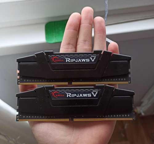 Оперативная память G.Skill Ripjaws V DDR4 16gb 320