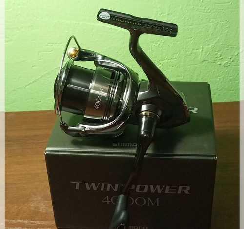 Катушка Shimano 24 twin power 4000M