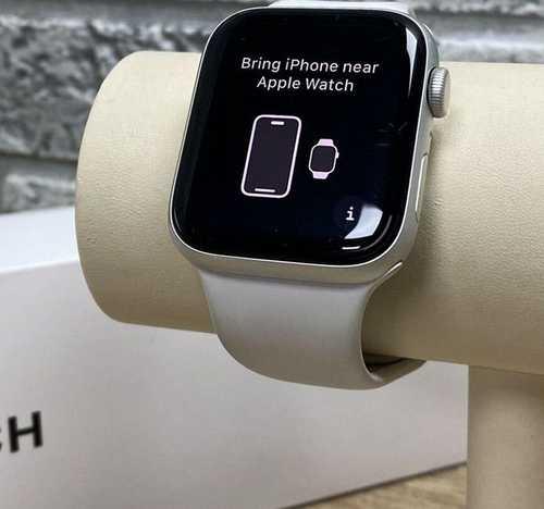 Часы Apple Watch SE 44mm