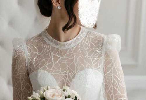 Свадебое платье
