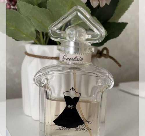 Guerlain la petit robe noir