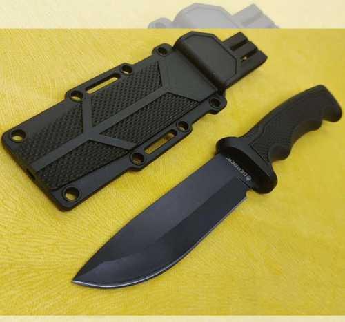 Нож gerber 2868А пластиковый корпус