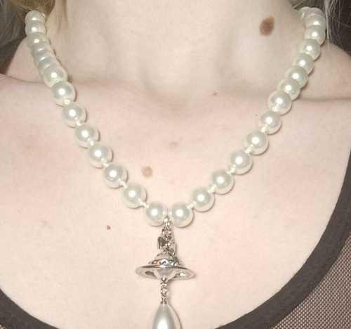 Ожерелье Vivienne Westwood One Row Pearl Drop