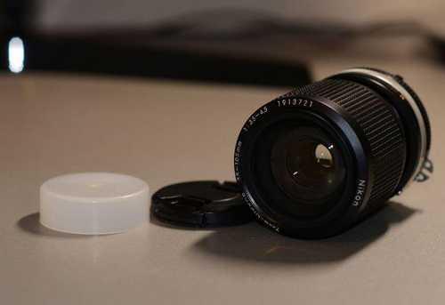 Nikon Zoom-nikkor 35-105mm 1:3.5-4.5 AI-S