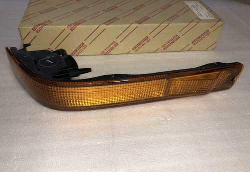 Поворотник левый toyota toyoace 8152187014