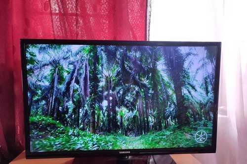 32" Телевизор Samsung UE32EH4003 LED