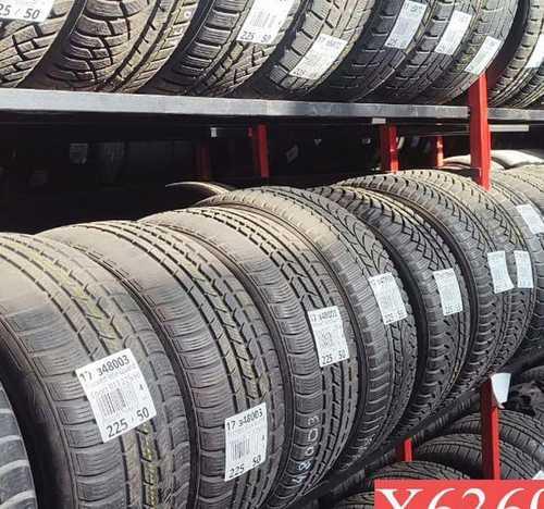 Kumho WinterCraft WS71 215/65 R17 94L