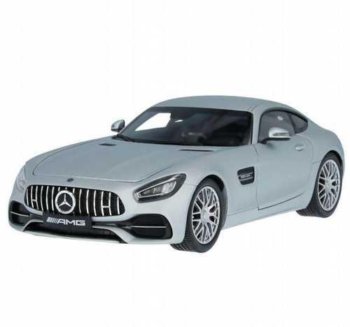 Модель автомобиля 1:18 Mercedes AMG GT S C190