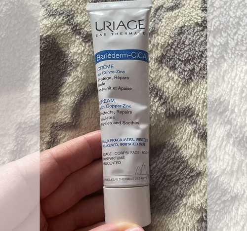 Uriage bariederm cica