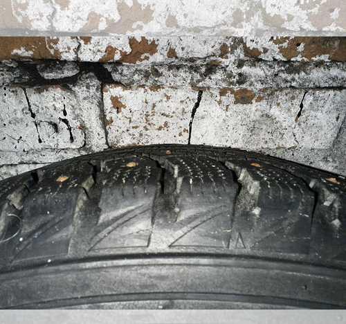 Kingstar SW41 215/60 R17 96T