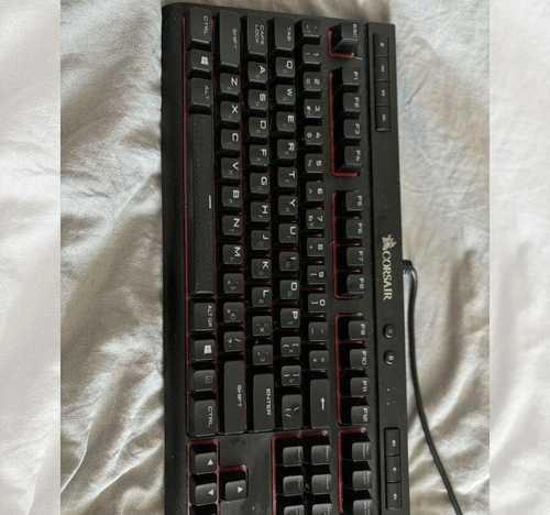 Игровая клавиатура Corsair k63