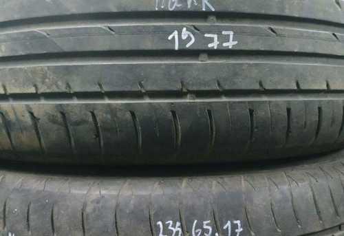 Hankook Radial H406 235/65 R17