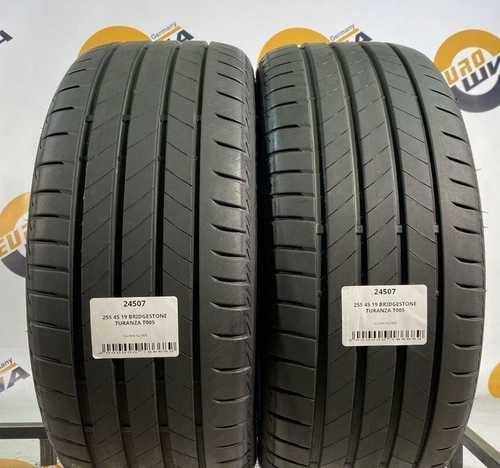 Bridgestone Turanza T005 255/45 R19 103V