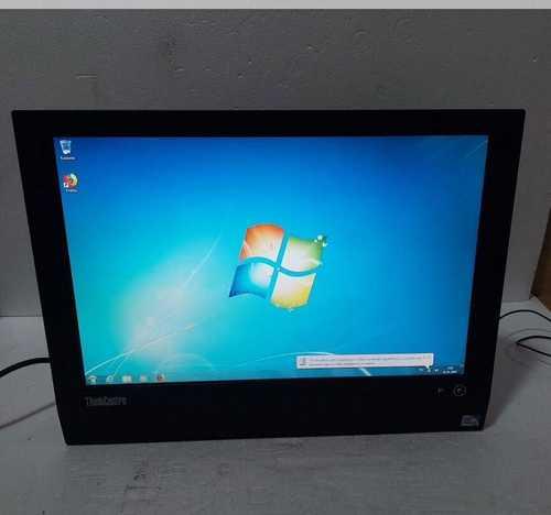 19" моноблок Lenovo с Windows 7