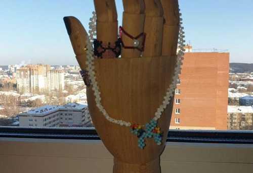 Кольца, браслеты, ожерелья и серёжки из бисера