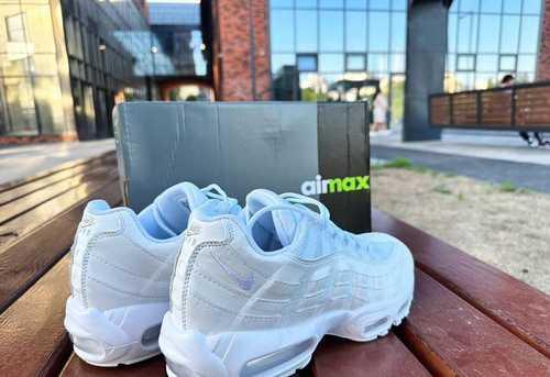 Кроссовки Nike Air max