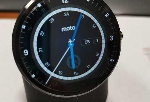 Смарт-часы Moto 360 (I поколение)