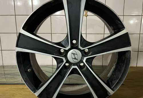 Продам колесные литые диски R17
