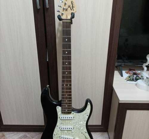 Электрогитара squier strat