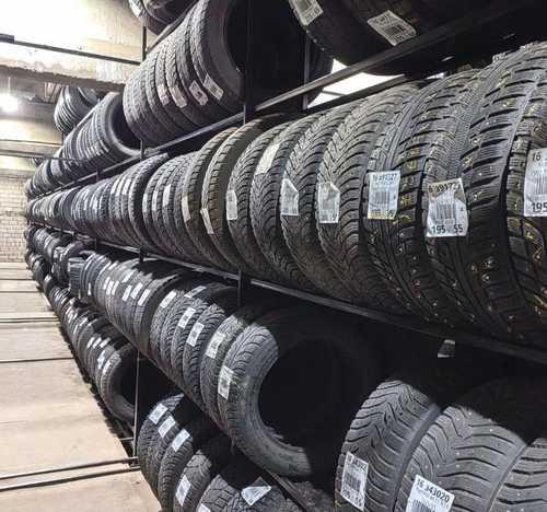 Dunlop Winter Maxx WM01 215/60 R16 92N