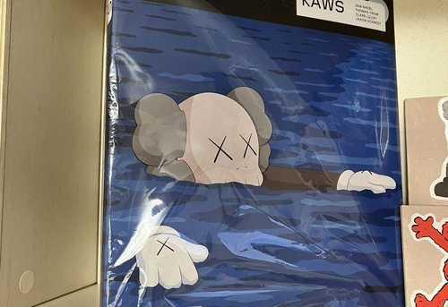 Phaidon Kaws Uniqlo book, сет свечи новые книги