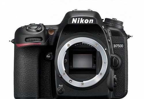 Nikon D7500 Body New