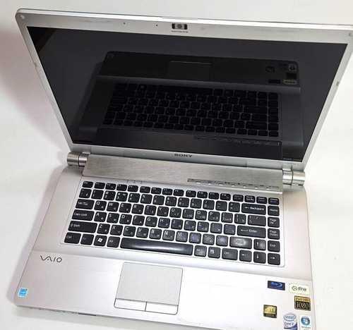 Ноутбук Sony Vaio 16'' VGN-FW11MR