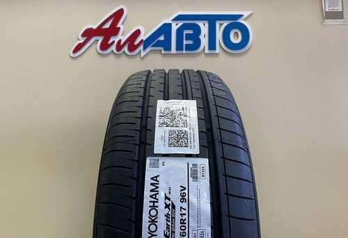 Yokohama BluEarth-XT AE61A 215/60 R17 96