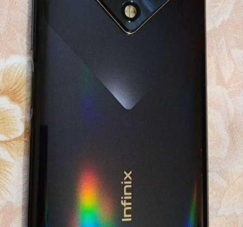 Infinix Zero 8, 8/128 ГБ