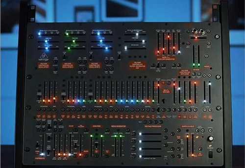 Behringer 2600 Аналоговый синтезатор