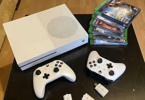 Xbox One S 1Тб