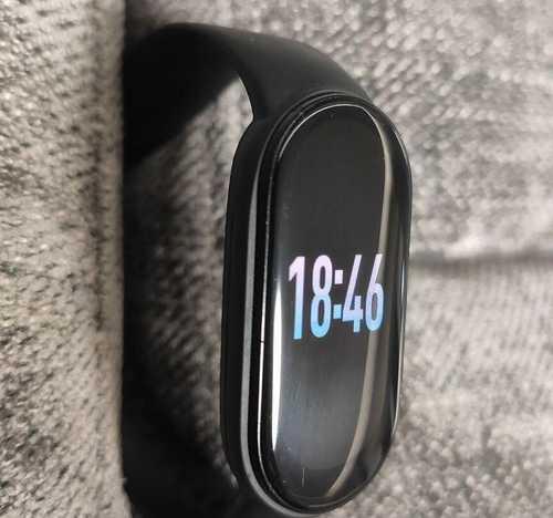 Фитнес браслет Xiaomi Mi Band 7