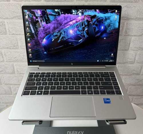 HP elitebook 640 G9 i5-1245U/16/512/Intel Iris Xe