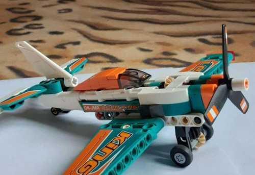 Lego technic самолет