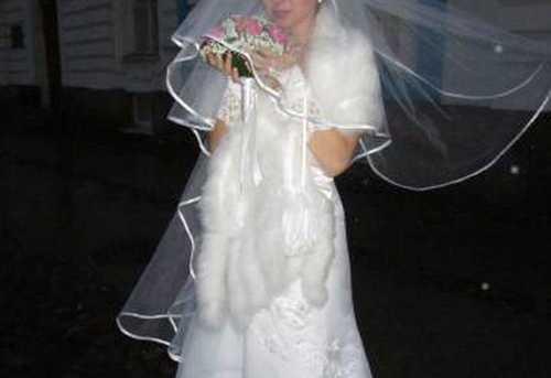 Свадебное платье (форма русалка)
