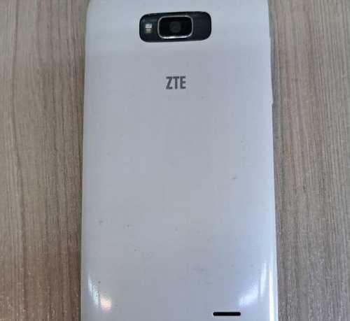 ZTE Blade A520 на запчасти