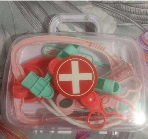 Продам набор доктора, игрушечный