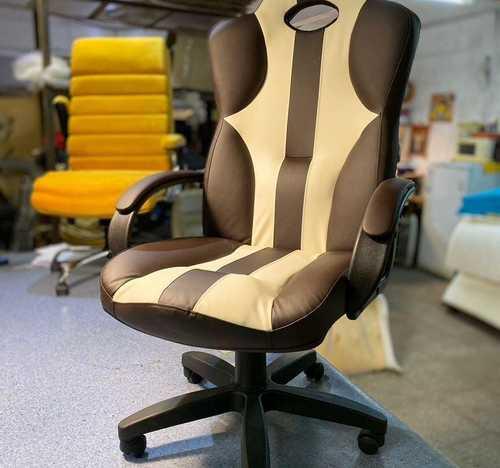 Компьютерное игровое кресло