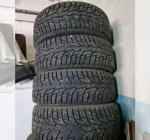 Hankook Winter I'Pike RS W419 215/60 R16