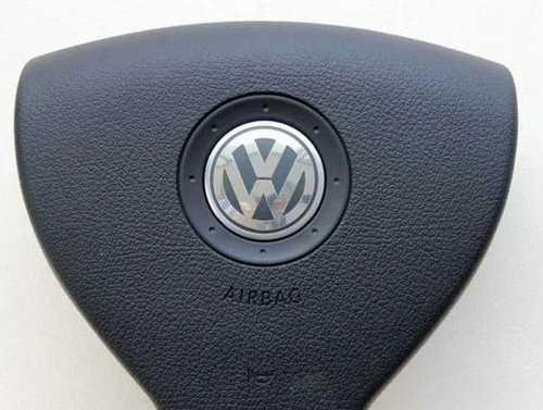 Крышка \ руль \ подушка \ муляж VW Golf 5,Jetta 5