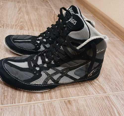 Борцовки asics