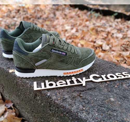 Кроссовки натуральная замша Reebok Classic