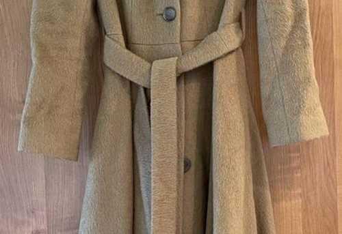 Пальто женское размер38-40 рост 160