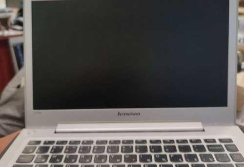 Ноутбук 13.3" Lenovo IdeaPad U330p, 500 ГБ, Core i3-4010U, RAM 4 ГБ, Intel HD Graphics 4400