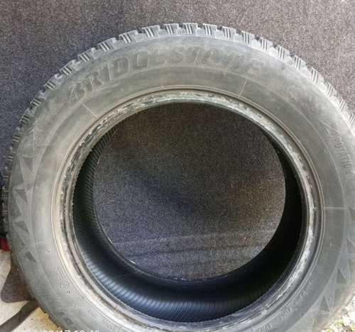 Bridgestone Blizzak Spike-01 185/60 R14 82T