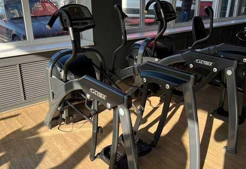 Cybex 610a Arc Trainer Эллиптический тренажер