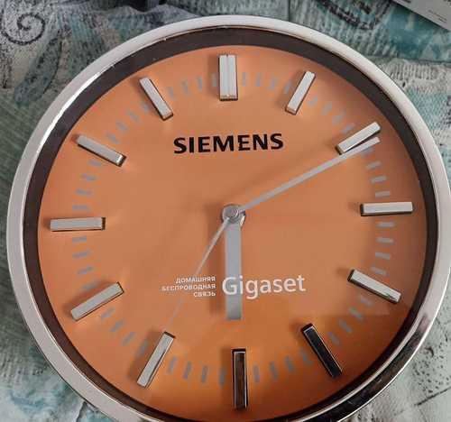 Часы настенные Siemens