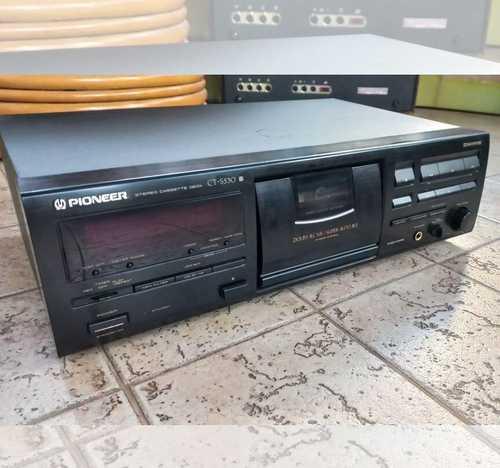 Кассетная дека Pioneer CT-S530