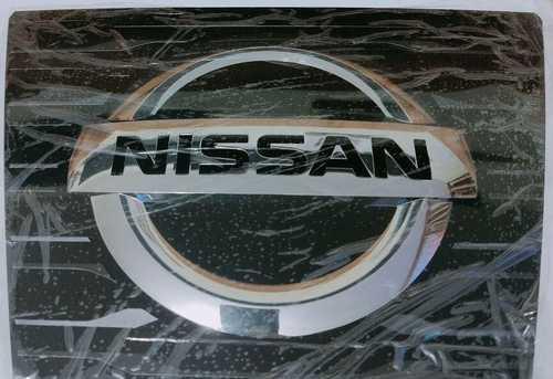 Эмблема Nissan X-trail T32 рестайлинг